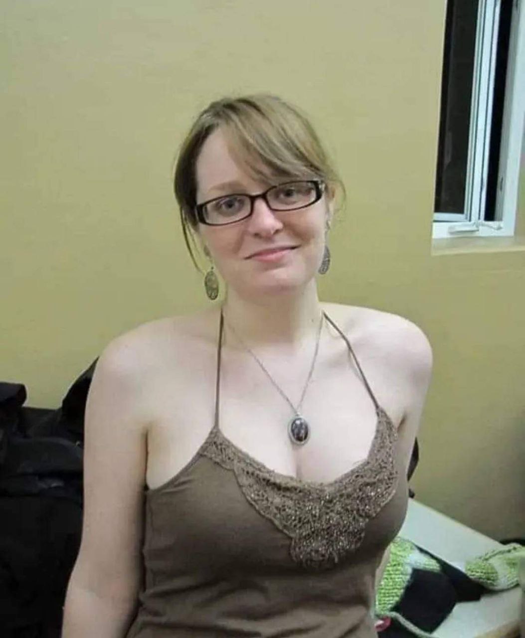 WHATSAAPPRIVATGIRL - BYBIO